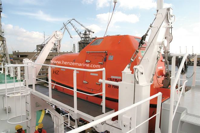 5.0m with 16 persons Fire-proof FRP Totally Enclosed Lifeboat With ...